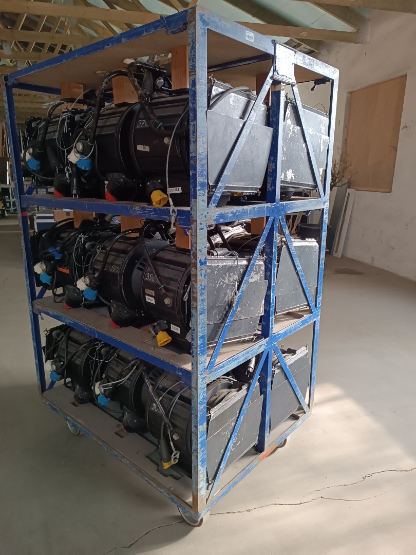 Rank Strand, Strand Lighting 2 KW Fresnel ,p.o. | 1950 EUR - Gebrauchte ...